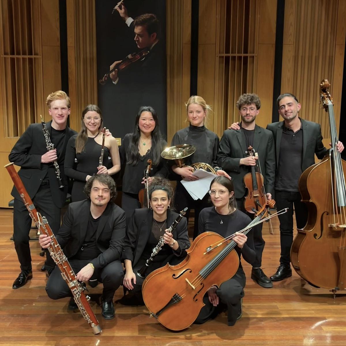Session 1 - 19:00 - 19:30 - Willem Hijstek Hall - Schubert's ...